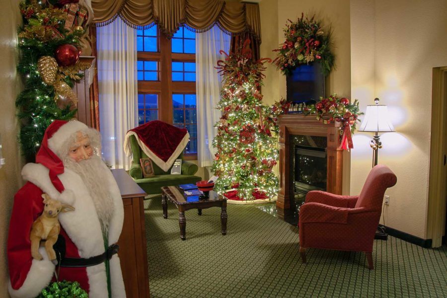 Christmas Rooms and Suites | The Inn at Christmas Place